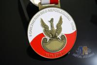 China Custom Zinc Alloy Sports Marathon Medal 70mm Soft Enamel Die Casting Medallion for sale