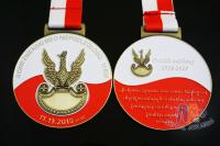 China Custom Zinc Alloy Sports Marathon Medal 70mm Soft Enamel Die Casting Medallion for sale