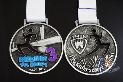 China Custom Zinc Alloy Sports Medals 70mm Die Cast with Sublimated Ribbon for Marathon Running Riding for sale