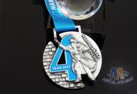 China Custom Sports Medals 3D Cut Out Design Zinc Alloy Marathon Medals with Sublimated Ribbon for sale