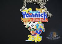 China Custom Die Cast Zinc Alloy Soft Enamel Medal 65mm Shiny Silver Plating for sale