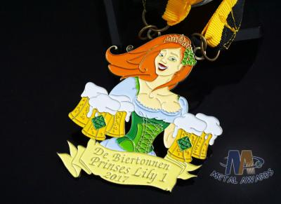 China Custom Zinc Alloy Die Cast Soft Enamel Medal 75mm with Ribbon for Kids for sale