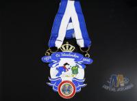 China Durable Custom Insert Medals , Crown Awards Medals Antique Silver Plating for sale