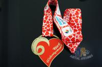 China Custom 2D Double Side Red Heart Medal Die Cast Medallion 50mm Zinc Alloy Corrosion Resistant for sale