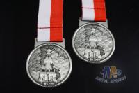 China Custom 3D Effect Award Medals 50mm Zinc Alloy Die Casting Silver Plating for sale