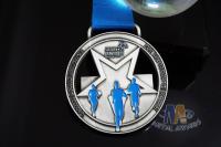 China Custom 2D Silver Running Race Medals 50mm Zinc Alloy Die Casting with Blue Enamel for sale
