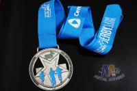 China Custom 2D Silver Running Race Medals 50mm Zinc Alloy Die Casting with Blue Enamel for sale