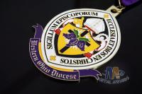 China Custom Die Cast Zinc Alloy Sports Medal 60mm Soft Enamel Gold Plated with Ribbon for sale