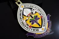 China Custom Die Cast Zinc Alloy Sports Medal 60mm Soft Enamel Gold Plated with Ribbon for sale