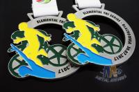 China Custom Zinc Alloy Award Medals 60mm 3mm Gold Plating Cut Out Design Glitter Color for sale