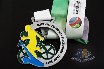 China Custom Zinc Alloy Award Medals 60mm 3mm Gold Plating Cut Out Design Glitter Color for sale
