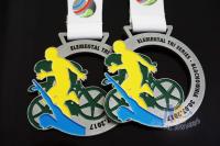 China Custom Zinc Alloy Award Medals 60mm 3mm Gold Plating Cut Out Design Glitter Color for sale