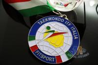 China Custom Sports Medals Soft Enamel Transparent Color for Taekwondo Racing Marathon Swimming 50mm for sale