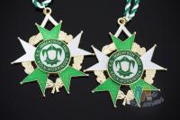 China Gold Zinc Alloy Sports Medals 70mm Die Cast Award Medallion with 800mm Cord for sale