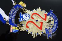 China Custom Sports Enamel Medals 80mm Die Cast Zinc Alloy with Sublimated Ribbon for sale