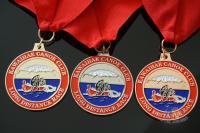 China Custom Soft Enamel Rowing Sports Medals with Red Ribbon 864x38mm Zinc Alloy for sale