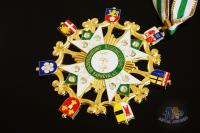 China Custom 80mm x 3mm Metal Awards with Cut Out Design and Stones for sale