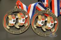 China Custom Marathon Racing Metal Awards Medals Cut Out Effect Zinc Alloy 2-5mm Thick Red White Blue Ribbon for sale