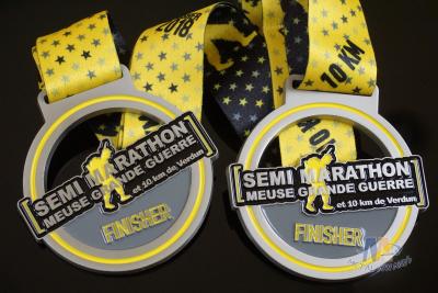 China Custom Soft Enamel Semi Marathon 10KM Sports Medals 50mm with Ribbon for sale