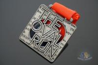 China Custom Oval Run Metal Award Medals 70x70mm for Sport Events Bespoke Zinc Alloy for sale