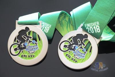 China Custom Soft Enamel Riding Medals 50mm 3mm No Minimum Order Trophies Medallions for sale