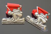 China Custom 3D Running Medal 88.9mm with 864x38mm Red Ribbon Antique Silver for sale