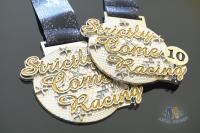 China Custom 3D Earth Glitter Color Silver Sports Medal 80mm Zinc Alloy Running Medallion for sale
