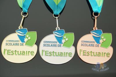China Custom Zinc Alloy Award Medals 50mm Soft Enamel Color Filled Smooth Back for sale