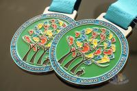 China Custom Zinc Alloy Sports Medals 80mm Die Cast Running Marathon Medals for sale