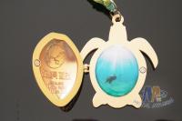 China Custom Turtle Shell Animal Medals with Gloss Dome and Colorful Satin Ribbon 50mm for sale