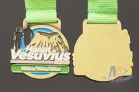 China Custom Soft Enamel Running Medals 80mm Zinc Alloy Die Cast Marathon Medals for sale
