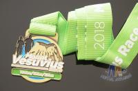 China Custom Soft Enamel Running Medals 80mm Zinc Alloy Die Cast Marathon Medals for sale