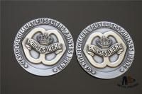 China Custom Challenge Coins Crown Double Tone Plating Backside Engraved 3D Model 5cm Zinc Alloy for sale