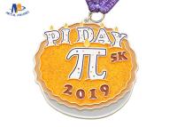 China Custom Die Cast Marathon Medal 50mm with Heat Transfer Ribbon Glitter Filled 5K for sale