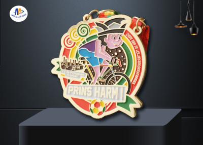 China Custom Zinc Alloy Carnival Medals 88.9mm with Soft Enamel and Woven Ribbon for sale
