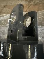 China Steel Leveling Hydraulic Luffing Cylinder With Hard Chrome Plated Valve Block for sale