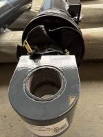 China Custom Steel Hydraulic Piston Cylinder Double Acting With Hard Chrome Plated Protective Cover for sale