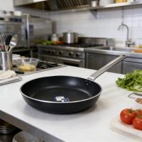 China Best Selling Aluminium 24cm 26cm 28cm 30cm Non Stick Frying Pan for Gas Stove and Induction Cooker for sale