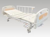 China Manual Double-Crank Nursing Bed 250kg Load Capacity Four-Wheel Independent Braking for sale