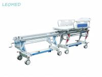 China Height Adjustable Patient Transfer Bridge 3920mm Aluminum Rails Central Brake Model B1 for sale