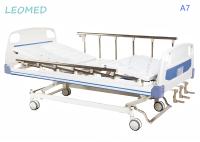 China Triple-Wall Guardrail Manual Nursing Bed 2150x1080mm Three-Crank Adjust Height 480-760mm for sale