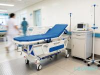 China Luxury ABS Stretcher Trolley B2 1930x760mm Adjustable Backrest 65° Height 500-800mm Silent Casters for sale