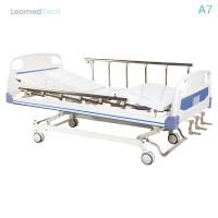 China Triple-Wall Guardrail Manual Nursing Bed 2150x1080mm Three-Crank Adjust Height 480-760mm for sale