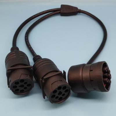 China Right Angle J1939 Deutsch 9 Pin Female to Dual 9 Pin Male Y Cable 20AWG for sale