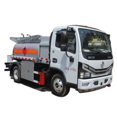 China Small 2cbm Fuel Tanker Truck 6 Wheels Mini Diesel Engine Bowser Truck for sale