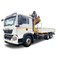 China Folding Arm Cargo Mounted Crane SQZ300 SINOTRUK HOWO 6x4 Truck With Crane 12 Ton for sale