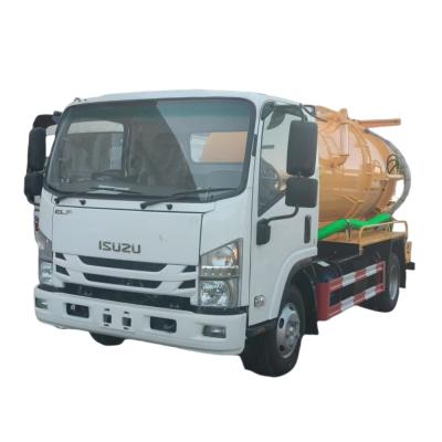 China Factory Customized ISUZU 5CBM Small Mini Vacuum Suction Septic Sewage Fecal Suction Truck for sale