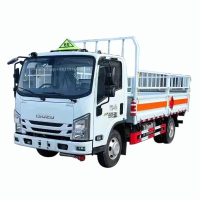 China Isuz U  4*2  Gas Cylinder Transporter    Gas Cylinder Transport Truck   Blasting Equipment Transporter for sale
