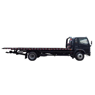 China Hydraulic Flatbed Wrecker Truck with 40KN Winch, 6-Speed Transmission, 5.6M Anti-Slip Platform for sale