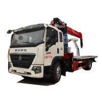China 4x2 HOWO Tow Trucks Wrecker Truck One Tow Two Vehicle 10 Tons Flatbed Road-block Removal Truck With Crane for sale